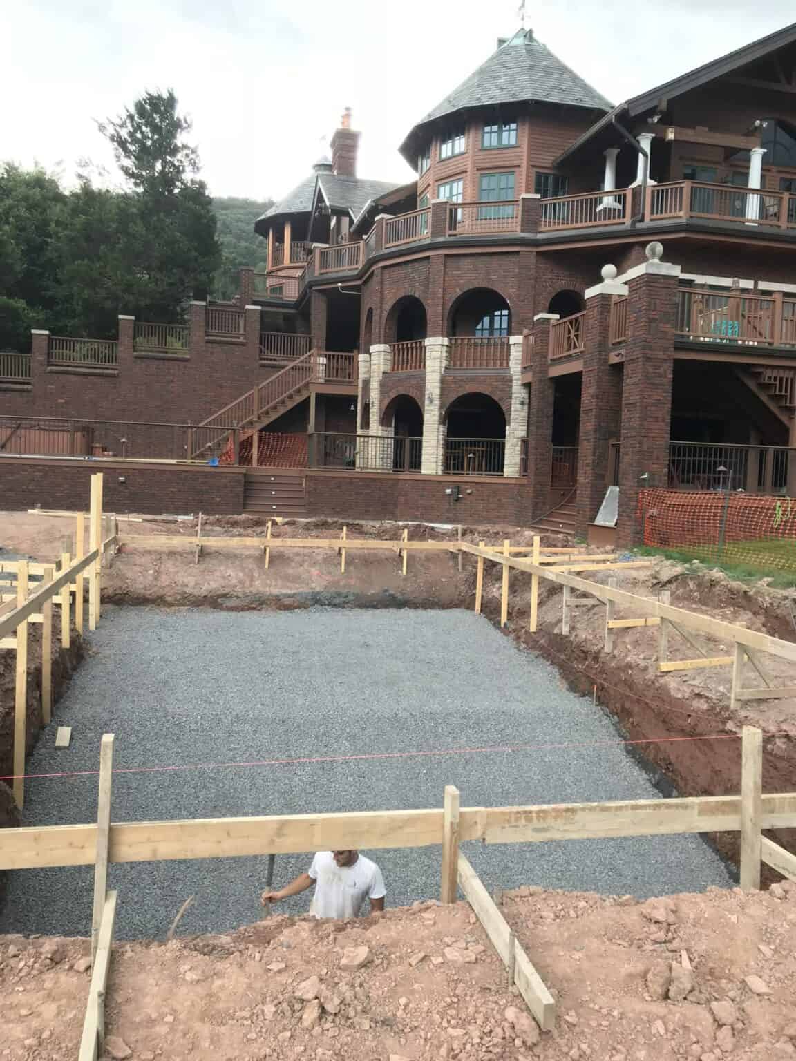 Swimming Pool Contractor Dallas PA | SpringLake Pools & Masonry